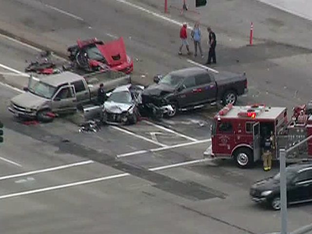 Multi-vehicle wreck blocks Carlsbad intersection - 10News.com KGTV-TV San Diego