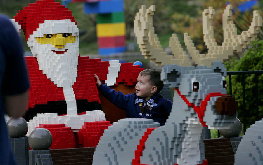 LEGOLAND celebrates holidays with Lego Santa, food, shows - 10News.com ...
