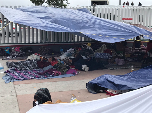 PHOTOS: Migrant caravan makes way to U.S-Mexico border - 10News.com - News